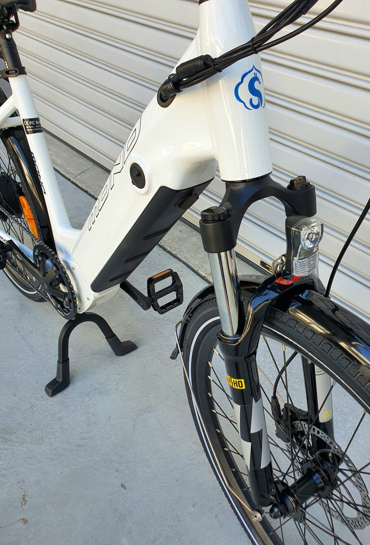 Comfort Step Thru, Hydraulic brakes, Large battery, Very Powerful, han ...